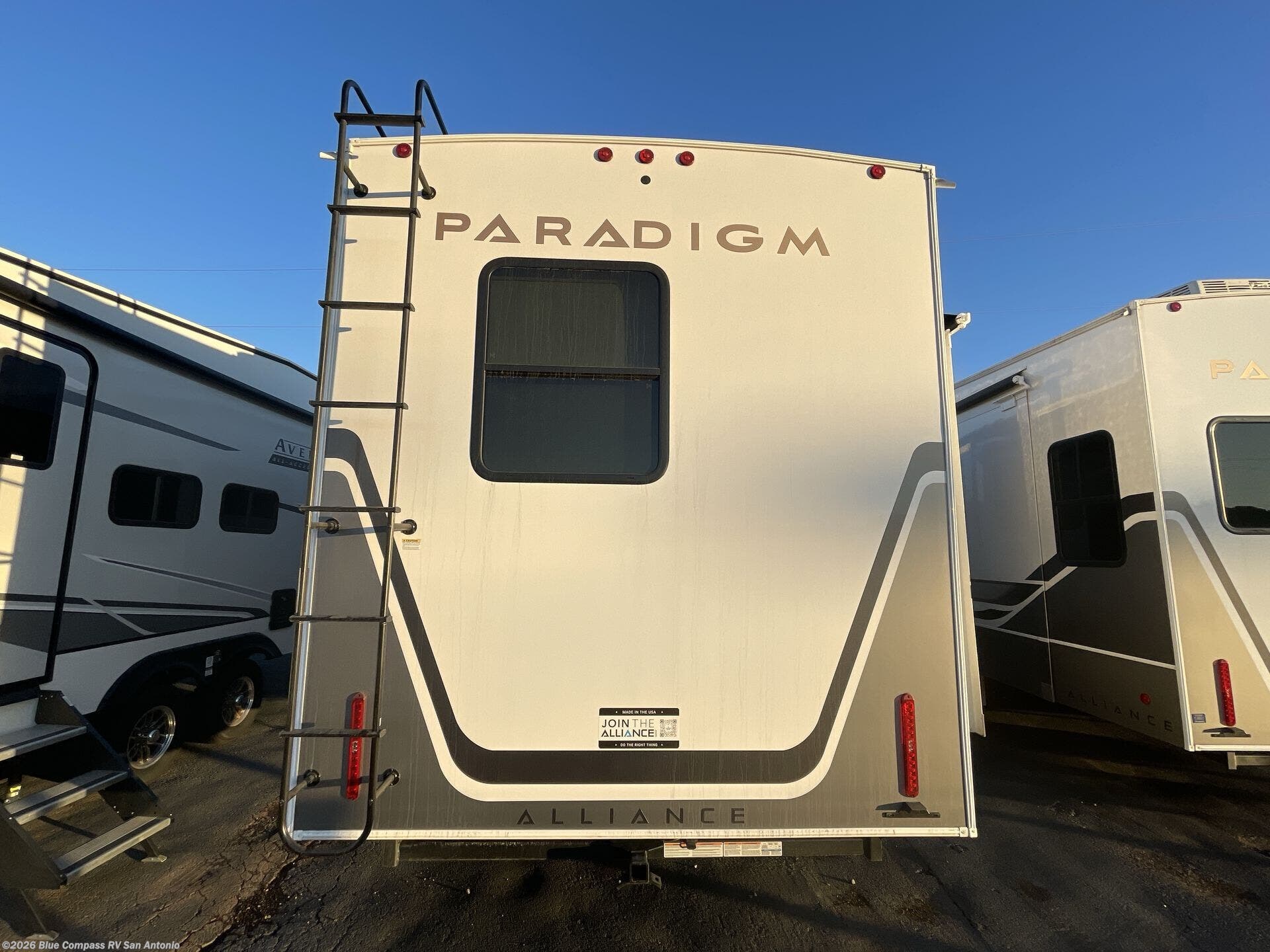 2025 Alliance RV Paradigm 382RK RV for Sale in San Antonio, TX 78227 | T100726 | RVUSA.com ...