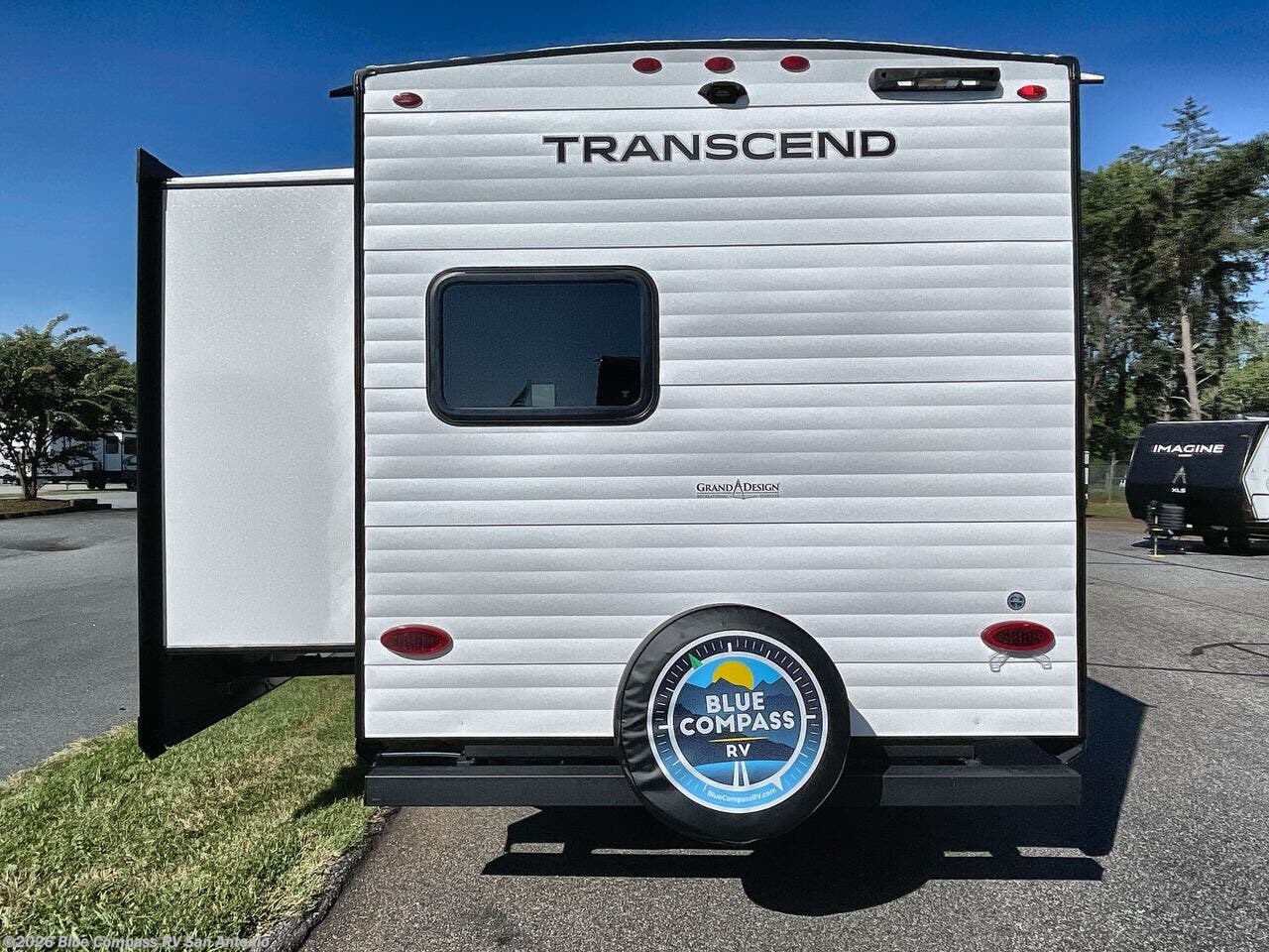2026 Grand Design Transcend 325BHT #T128908 - For Sale in San Antonio, TX