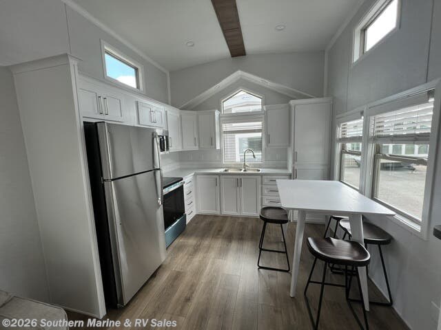 2026 Kropf Lakeside ANSI 8155 Duper Double Loft