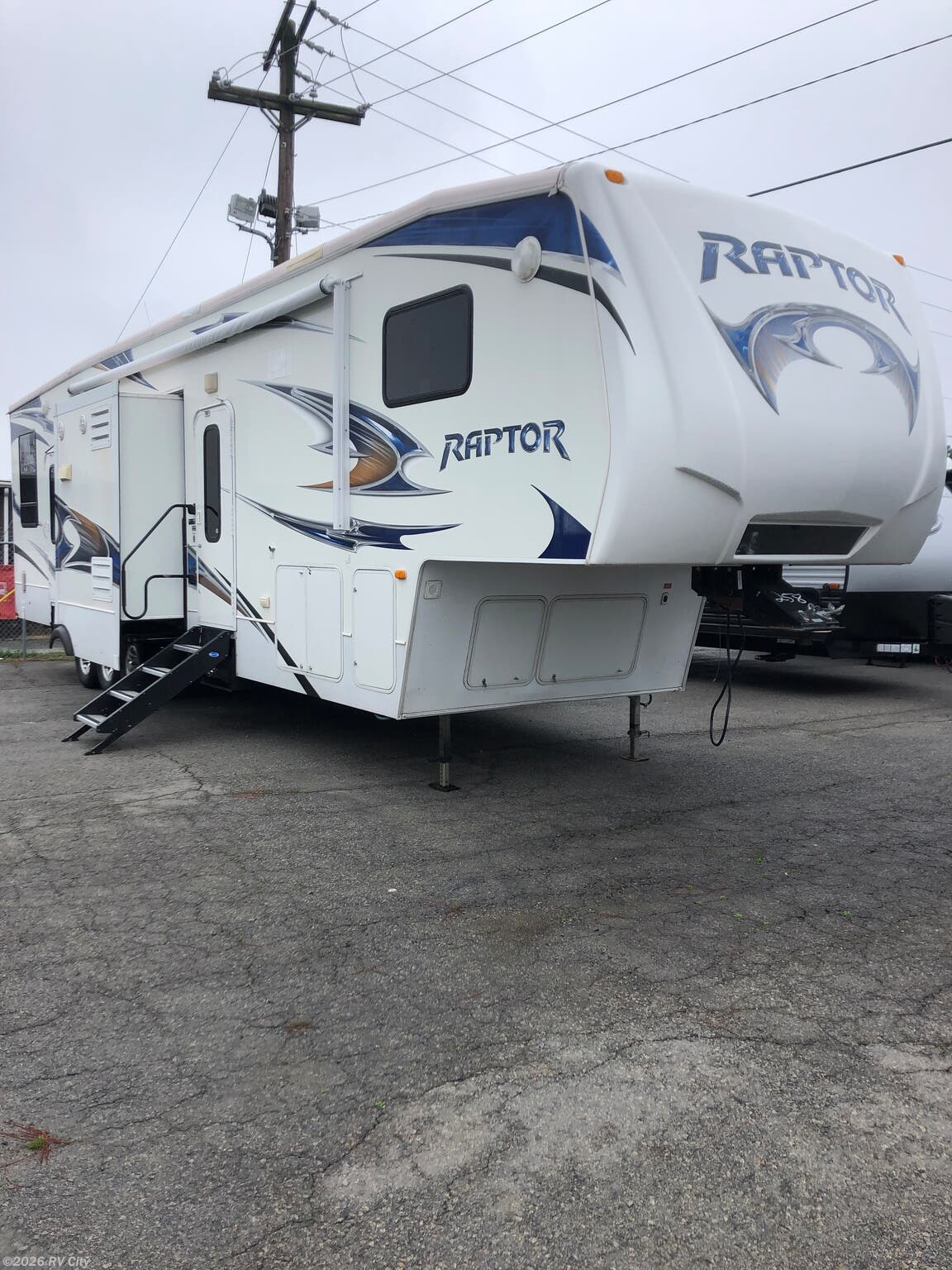 2011 Keystone Raptor 3812TS