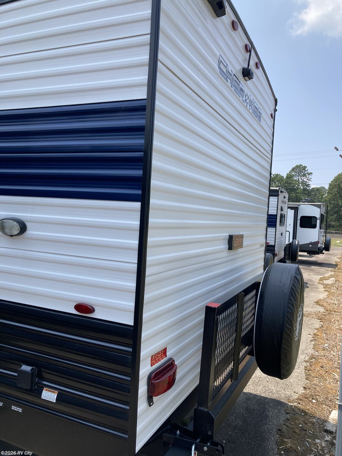 2023 Forest River Cherokee 264DBH