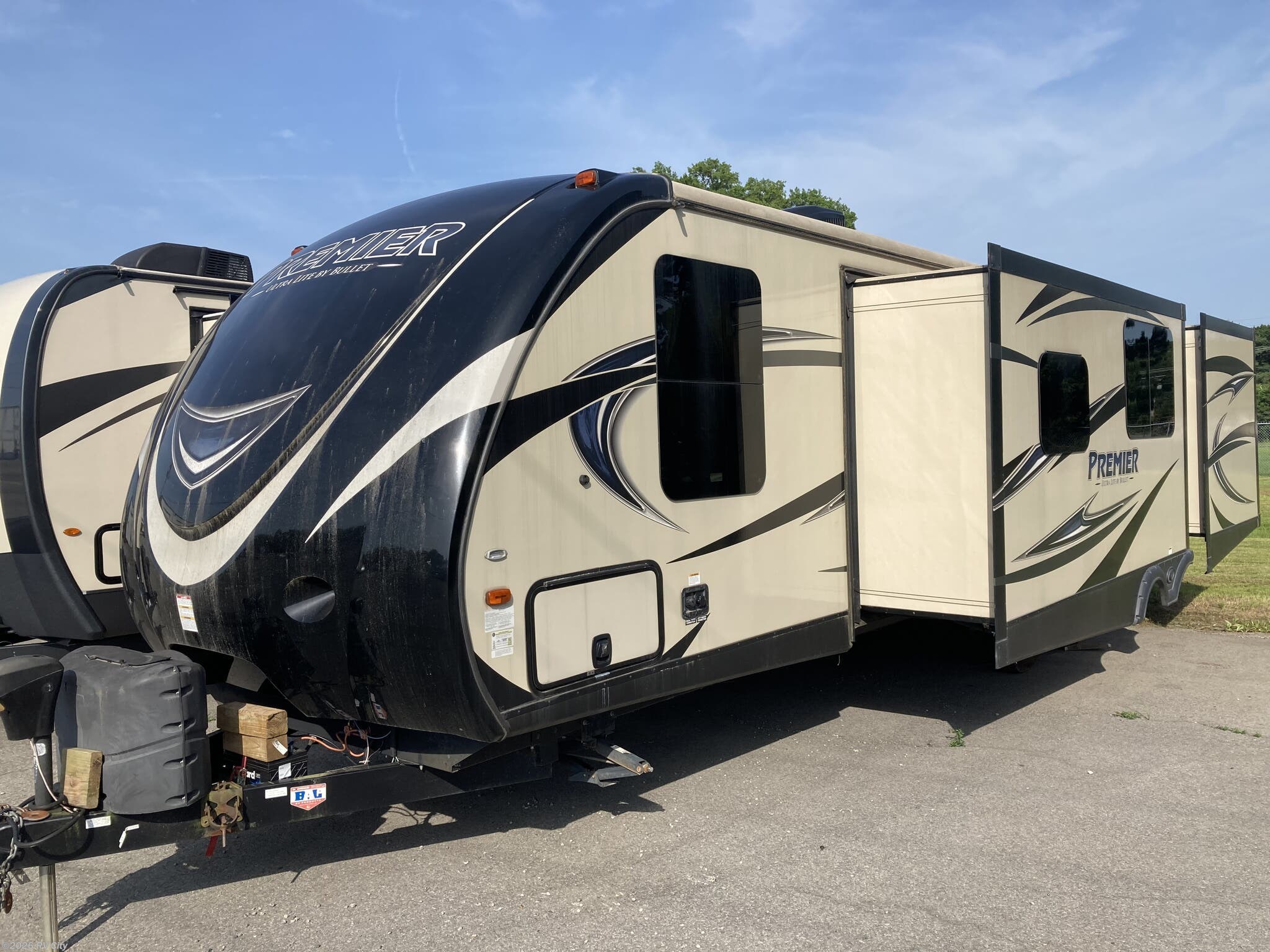 2016 Keystone Bullet Ultra-Lite 31BHPR