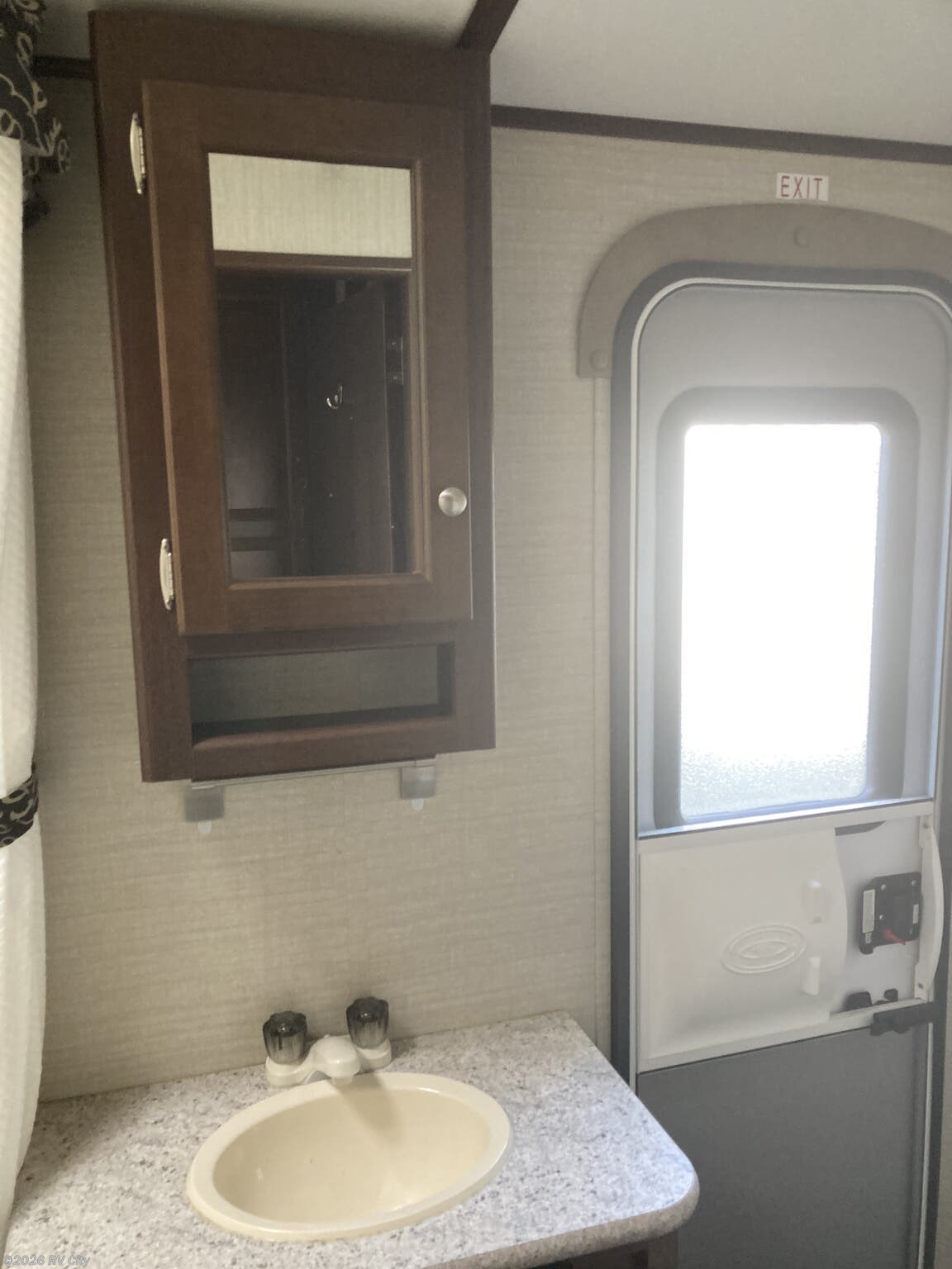 2016 Keystone Bullet Ultra-Lite 31BHPR