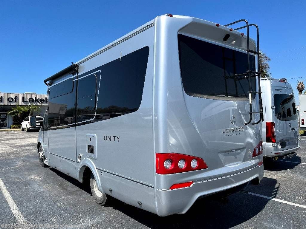 2024 Leisure Travel Unity 24CB RV for Sale in Nokomis, FL 34275 | 23427 ...