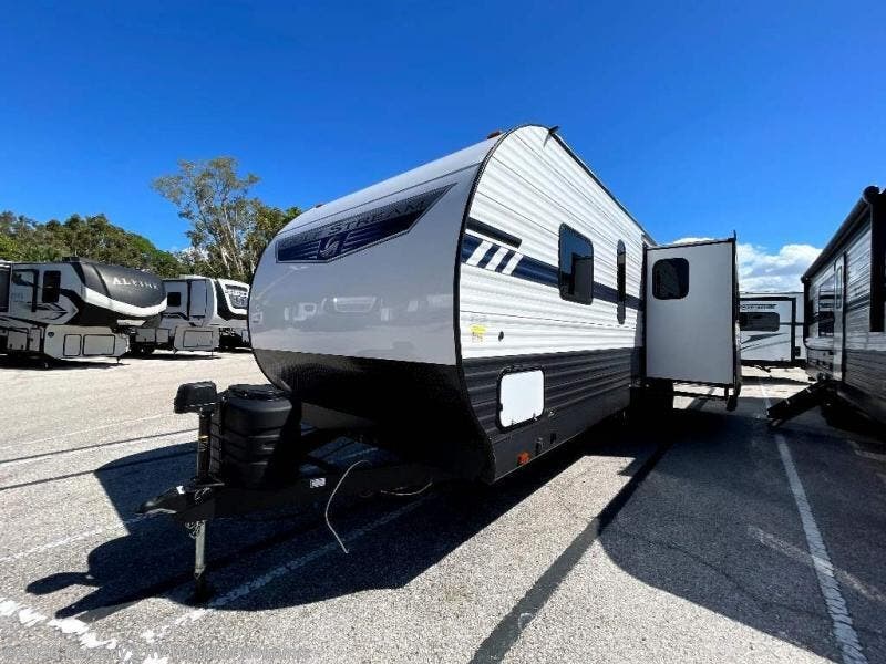 2024 Gulf Stream Conquest Supreme Series 285DBS RV for Sale in Nokomis ...