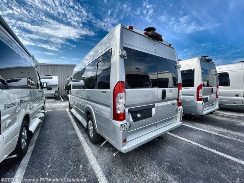 2024 Midwest LEGEND FSL RV for Sale in Lakeland, FL 33809 | 22337 ...