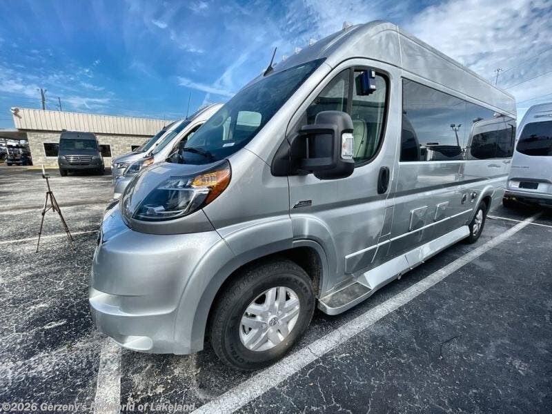 2024 Midwest LEGEND FSL RV for Sale in Lakeland, FL 33809 | 22337 ...