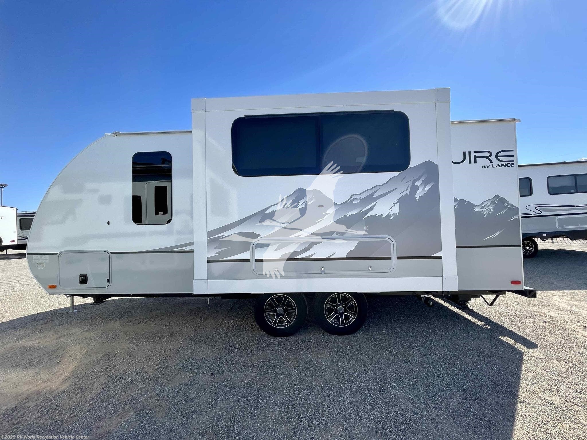 2025 Lance Squire SQ19 #LA18670 - For Sale in Yuma, AZ