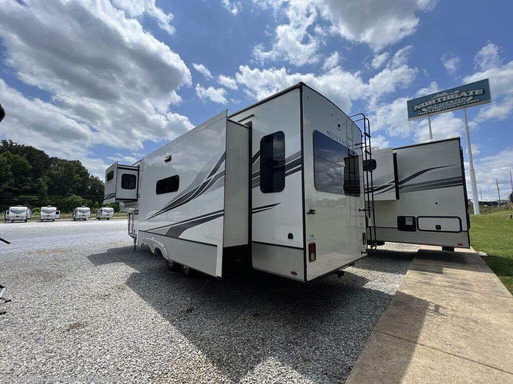 2026 Keystone Montana 3123RL RV for Sale in Gassville, AR 72635 ...