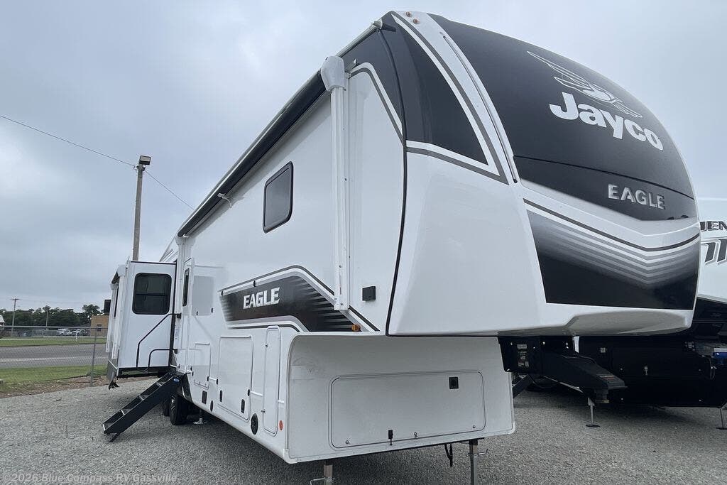 2026 Jayco Eagle 355MBQS RV for Sale in Gassville, AR 72635 | T123327 | RVUSA.com Classifieds