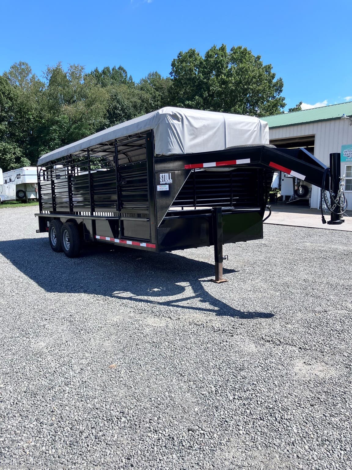 2024 Stoll 20' Livestock Trailer, 6'6"x7'