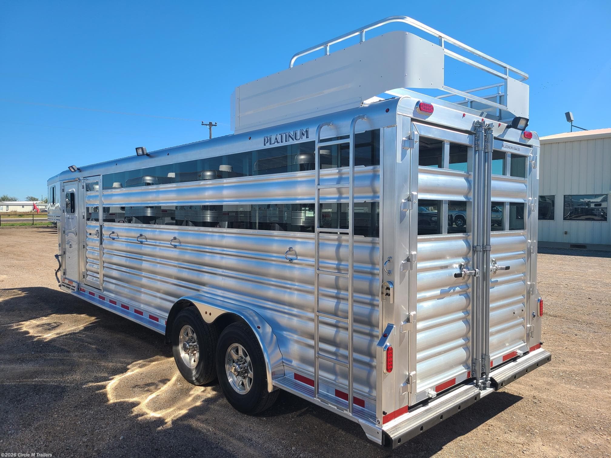 7x25 Horse Trailer for sale | New Platinum Coach PERFECT SIDE TACK ...