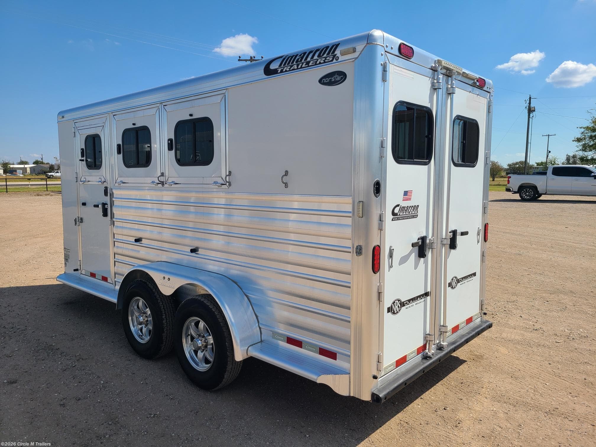6x18 Horse Trailer for sale | Used Cimarron Norstar 3 Horse Bumper Pull | TrailersUSA