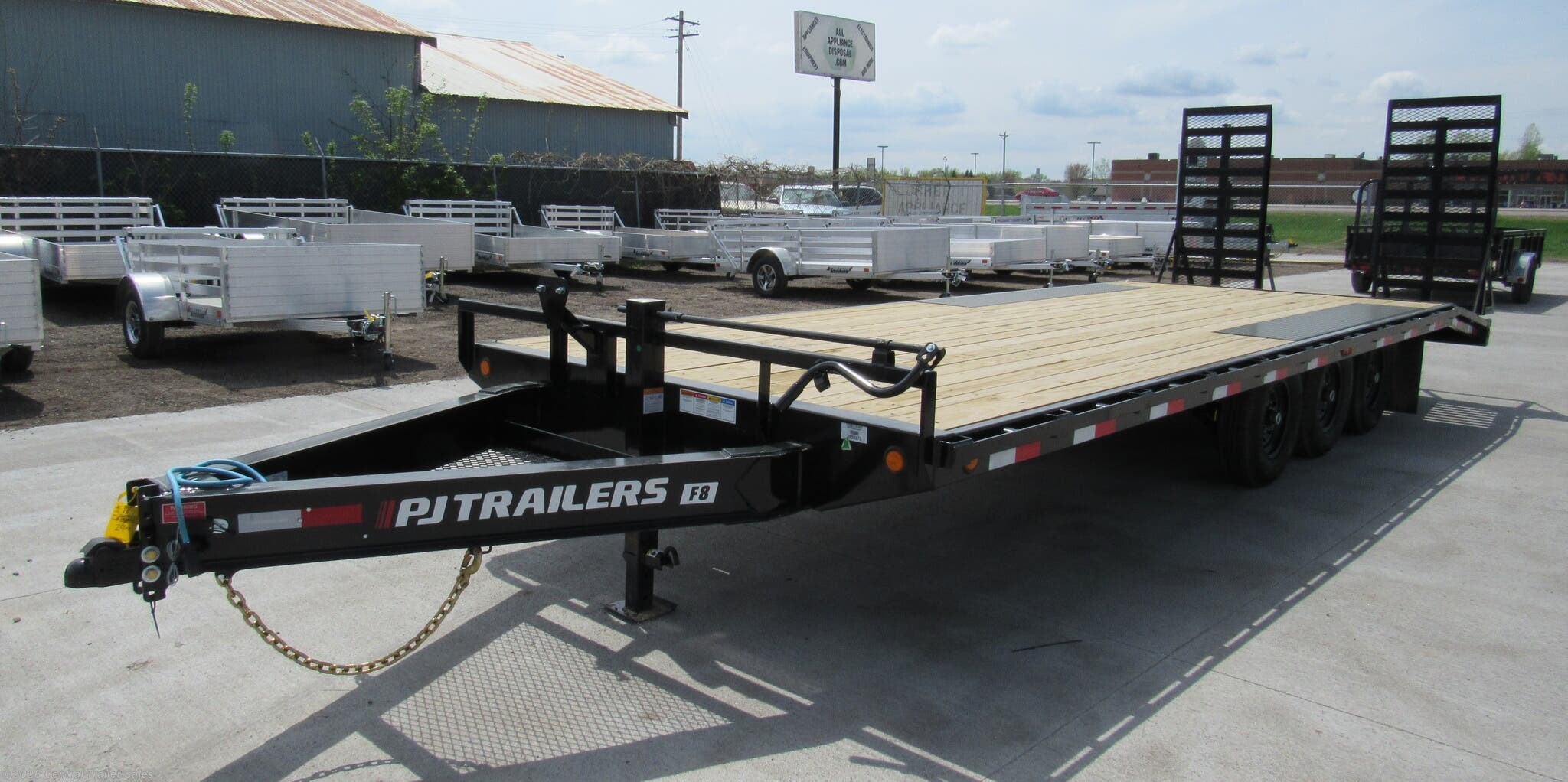2023 PJ Trailers (F8) 8" I-Beam Deckover