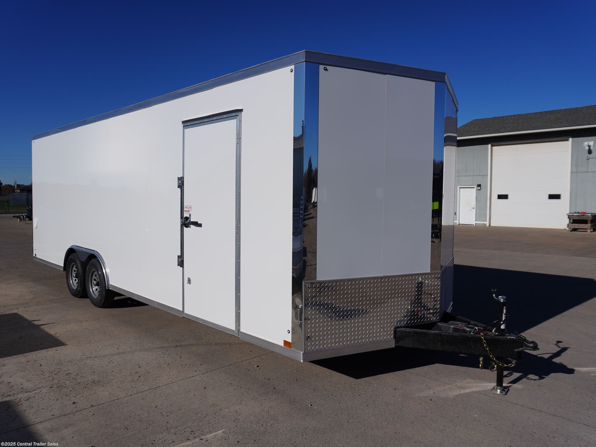 8x24 Car Hauler Trailer for sale | New Cross Trailers Alpha 8.5x24ft Enclosed | TrailersUSA