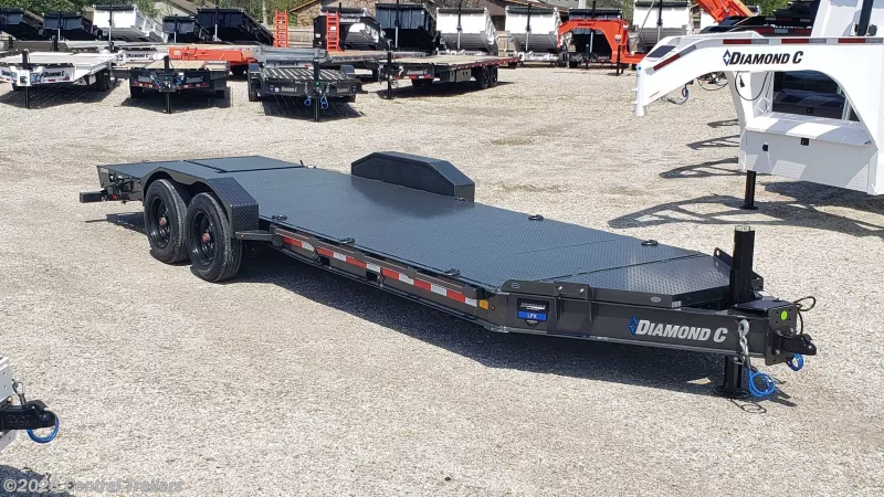2025 Diamond C Diamond C LPX-208 ( 99423) 22'X80" Low Profile Equipment Tr