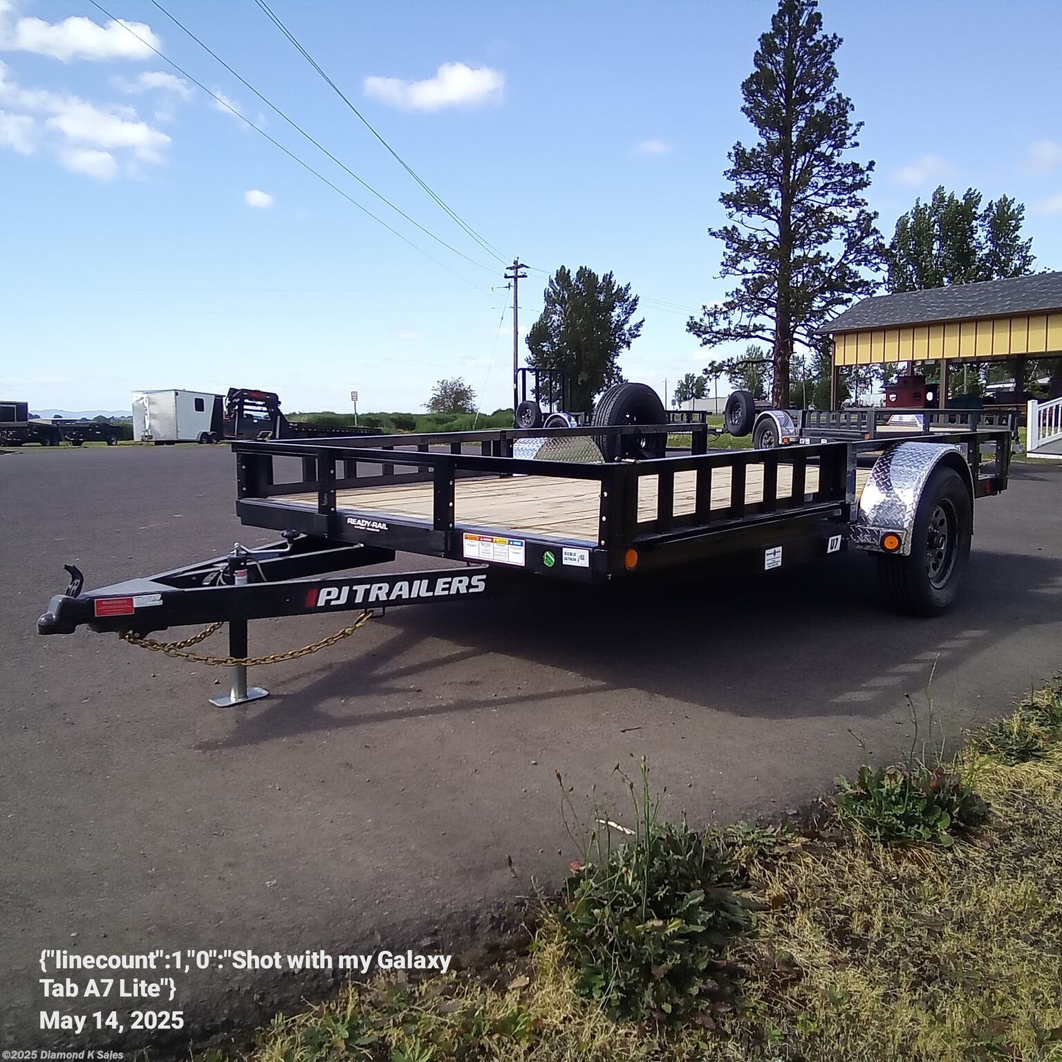 2026 PJ Trailers Utility U7 77" X 12' 3K