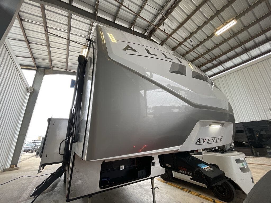 2025 Alliance RV Avenue All-Access 30BH RV for Sale in Strafford, MO ...