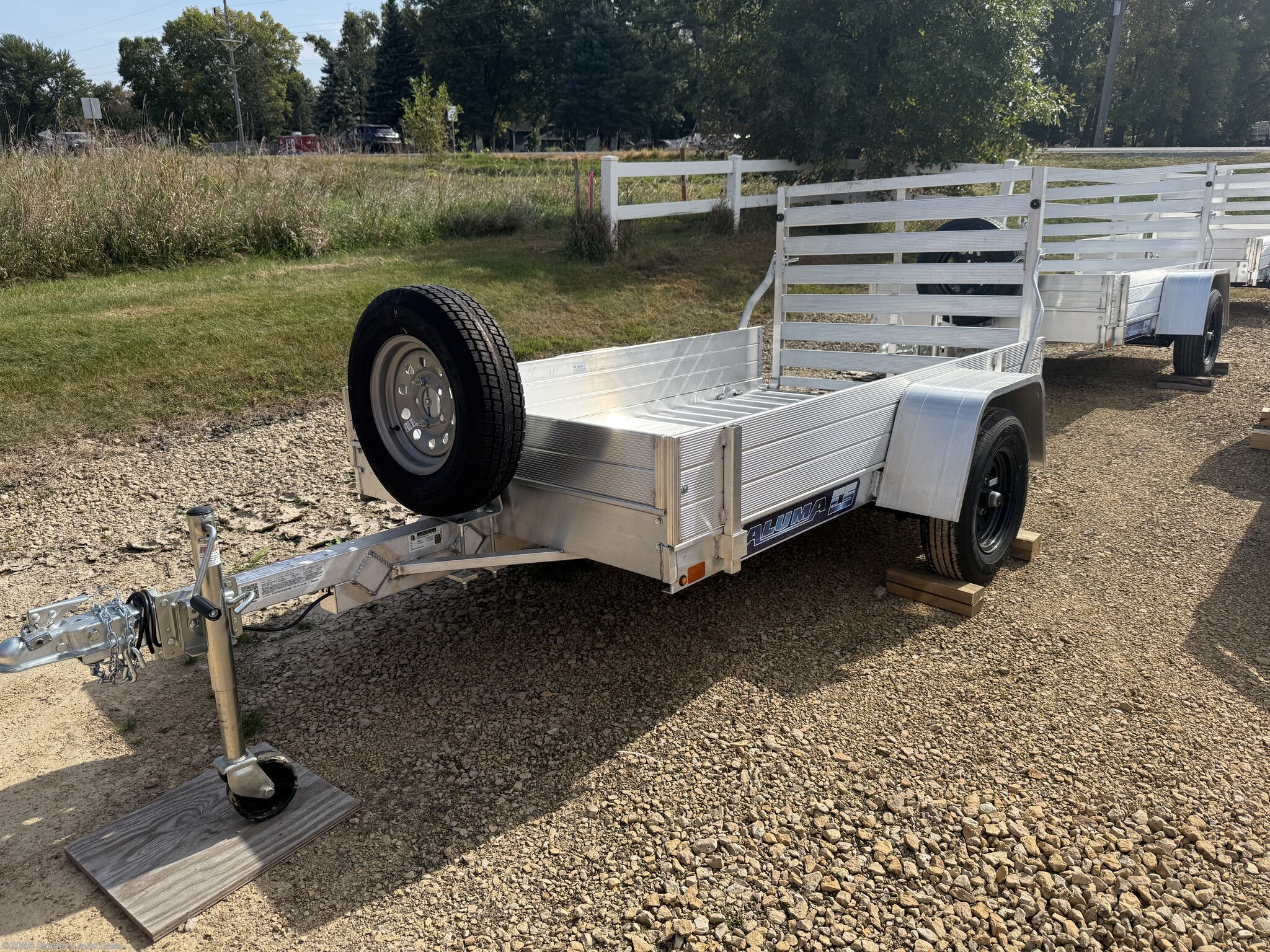 2026 Aluma 548ESA-S-TG 4'6" X 8' Utility Trailer w/1' Side Rack Kit