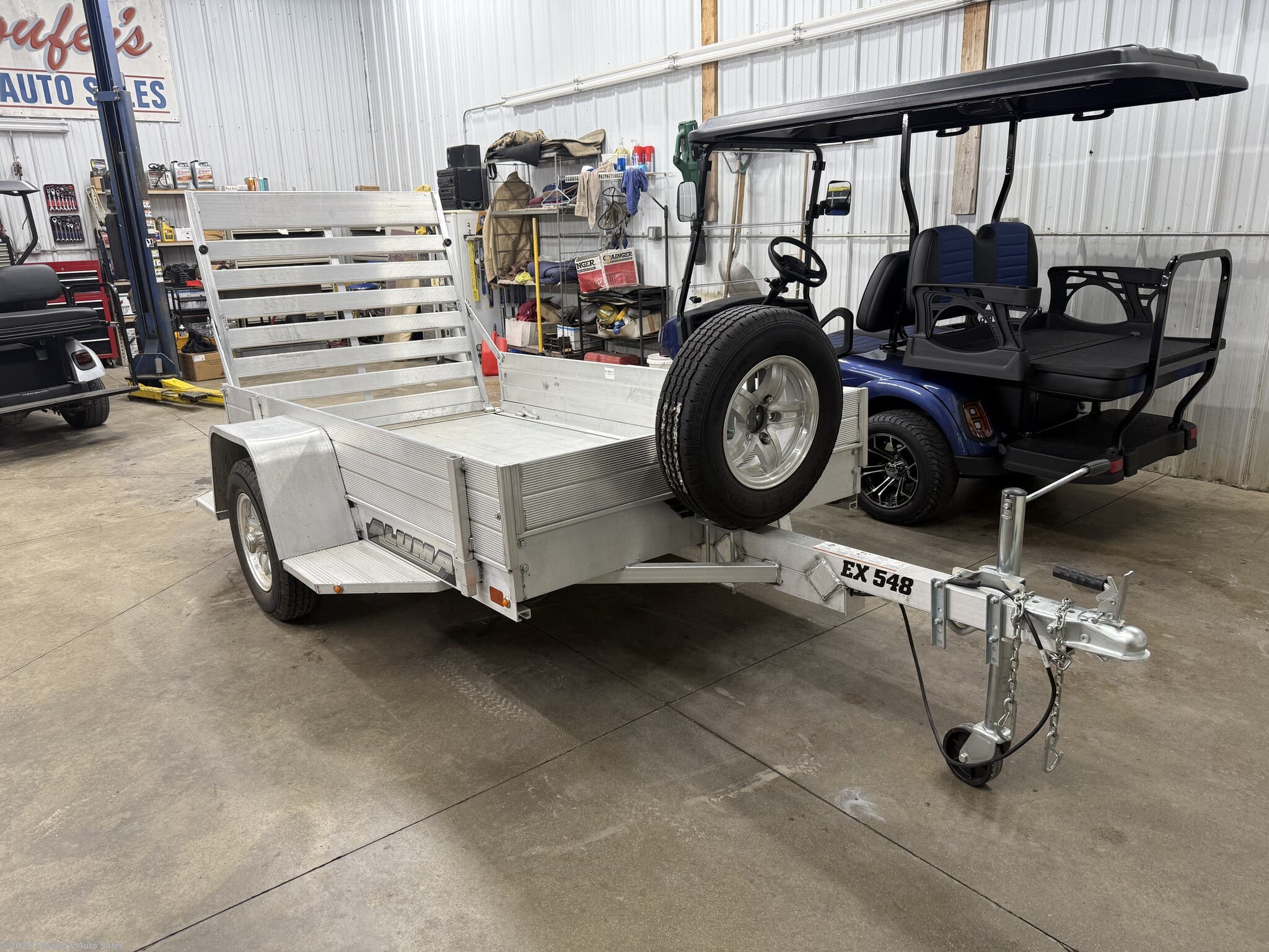 2021 Aluma 548 Executive Series 4'6" x 8' Utility Trailer
