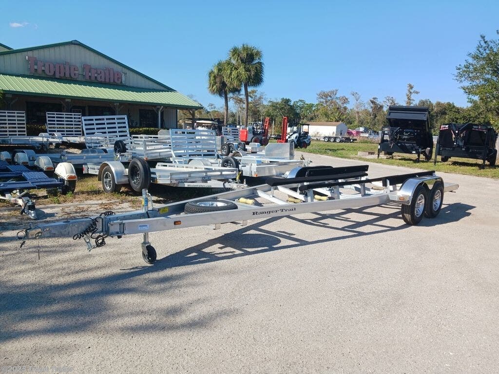 Boat Trailer for sale | New EZ Loader 3LEVG-2510-01 22-24 FT | TrailersUSA