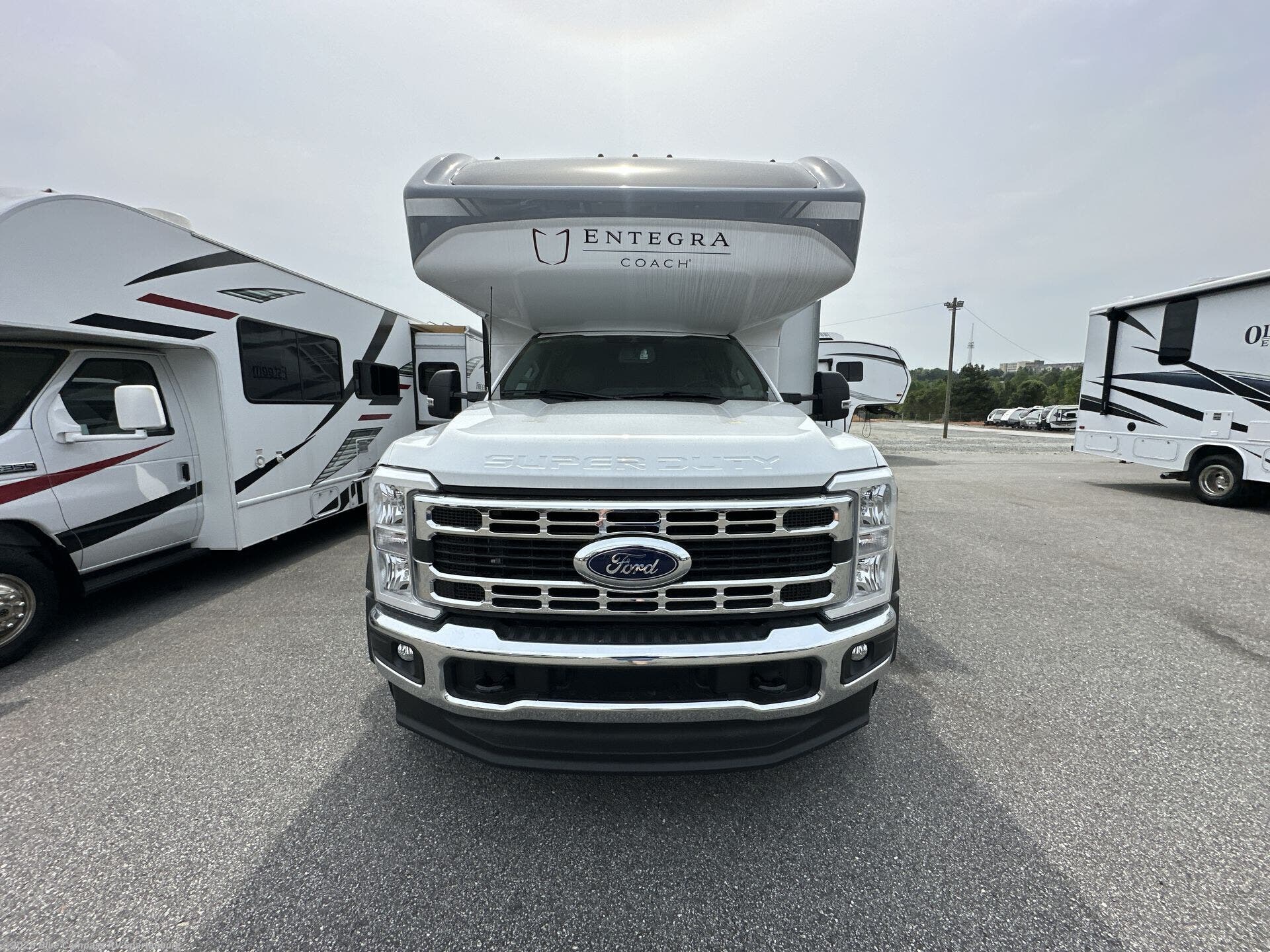 2024 Entegra Coach Esteem 32U RV for Sale in Duncan, SC 29334 | M76054 ...