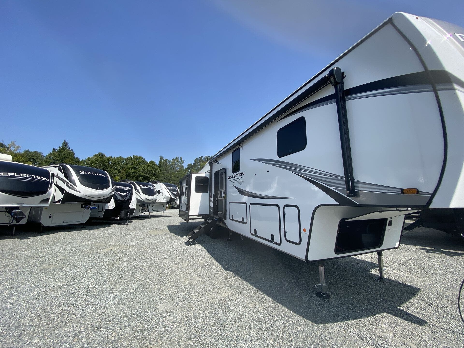 2025 Grand Design Reflection 367BHS #T94359 - For Sale in Concord, NC