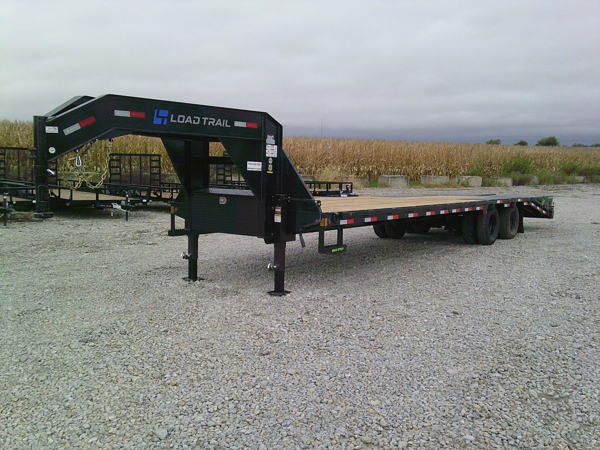 8x32 Deckover/Flat Deck Trailer for sale | New Load Trail GP 102" x 32' Tandem Low-Pro GN ...