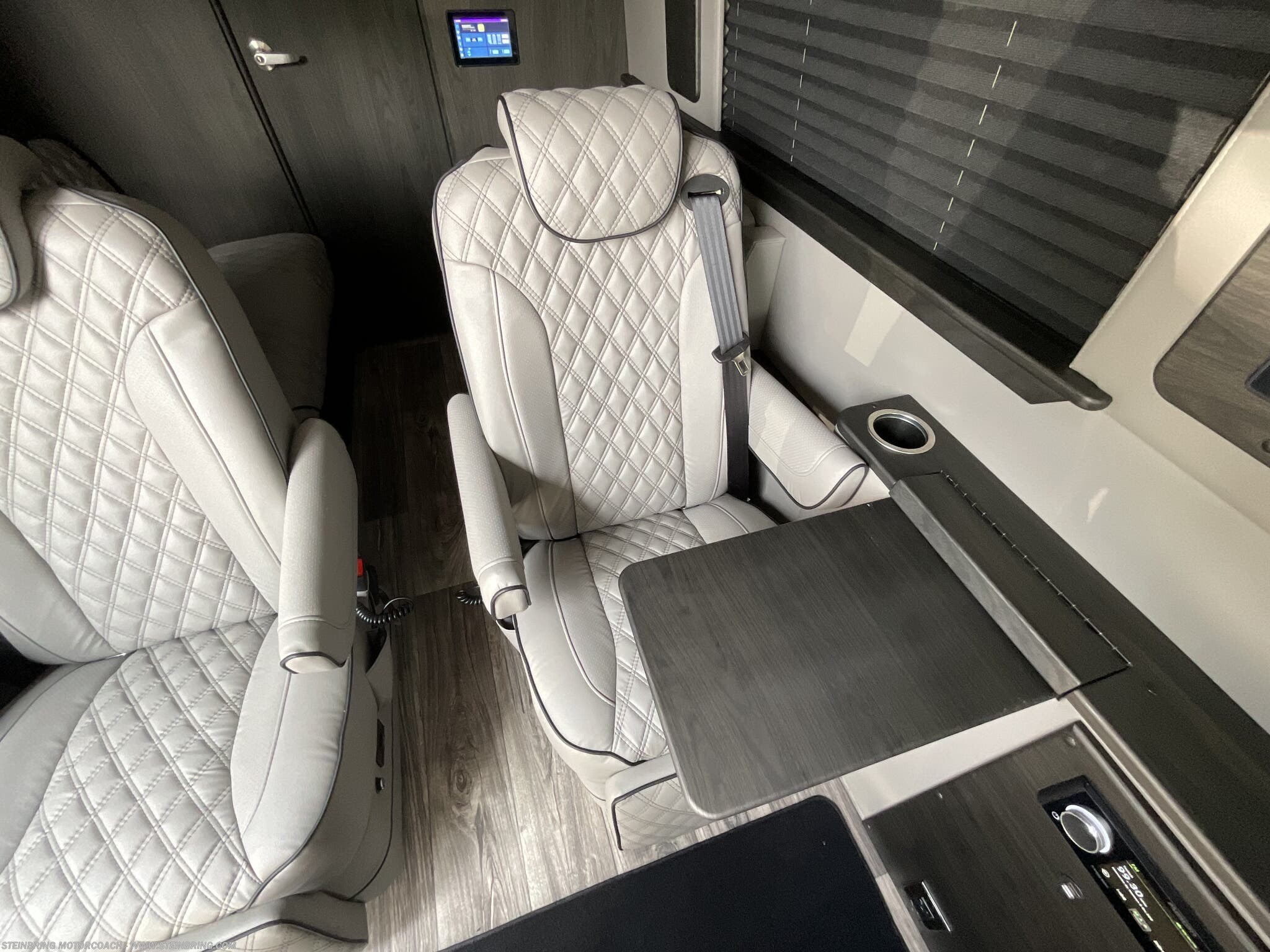 2023 Midwest Luxe Cruiser D6