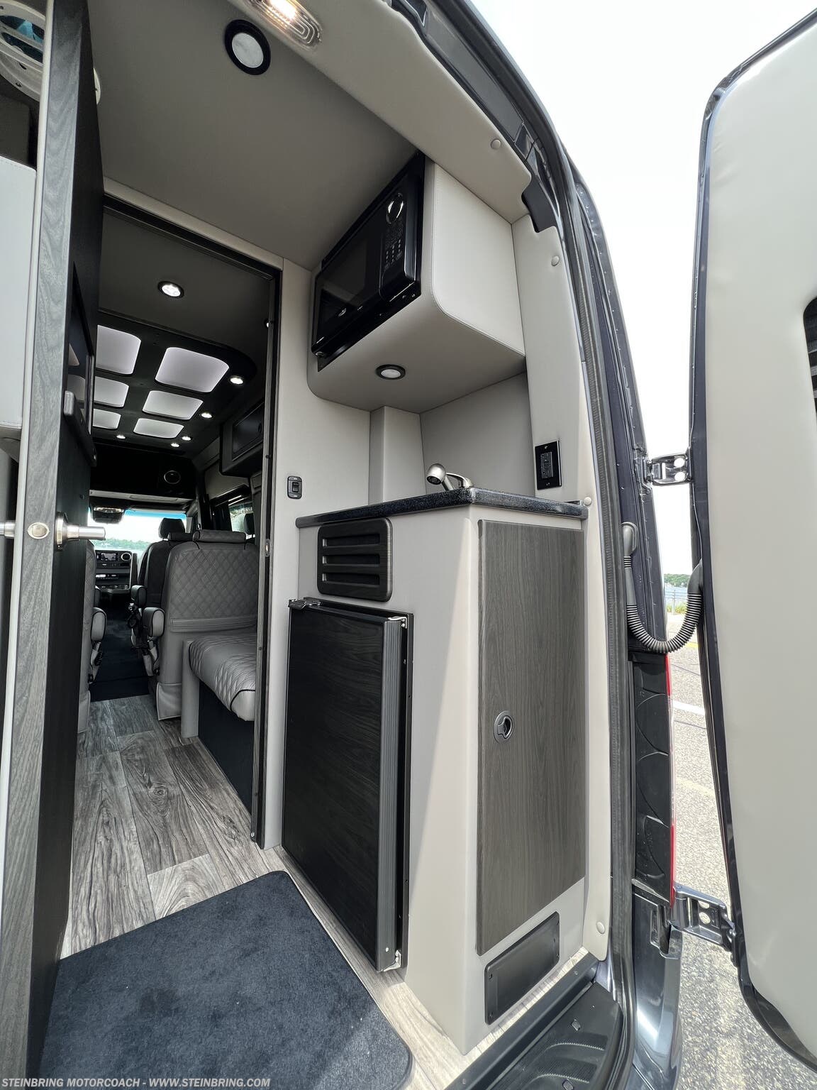 2023 Midwest Luxe Cruiser D6