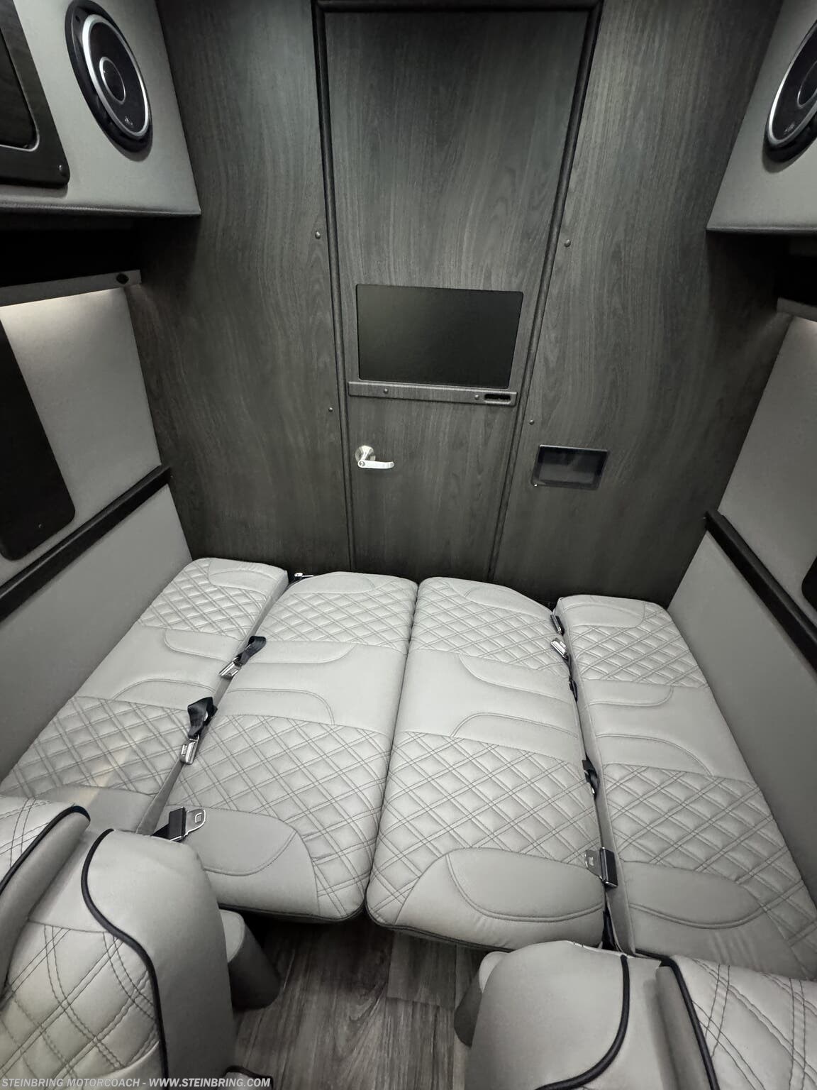 2023 Midwest Luxe Cruiser D6