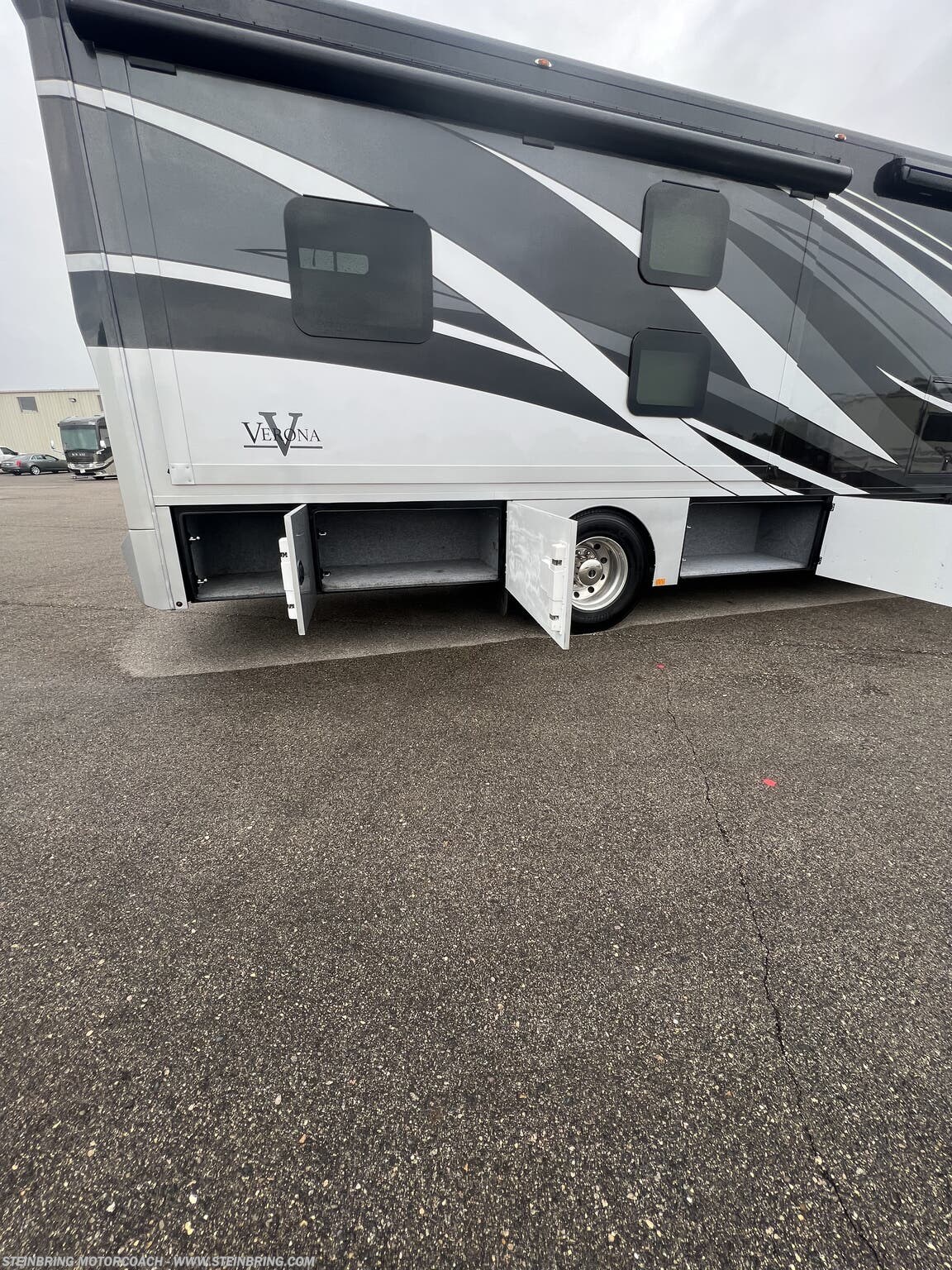 2020 Renegade RV Verona 40VBH