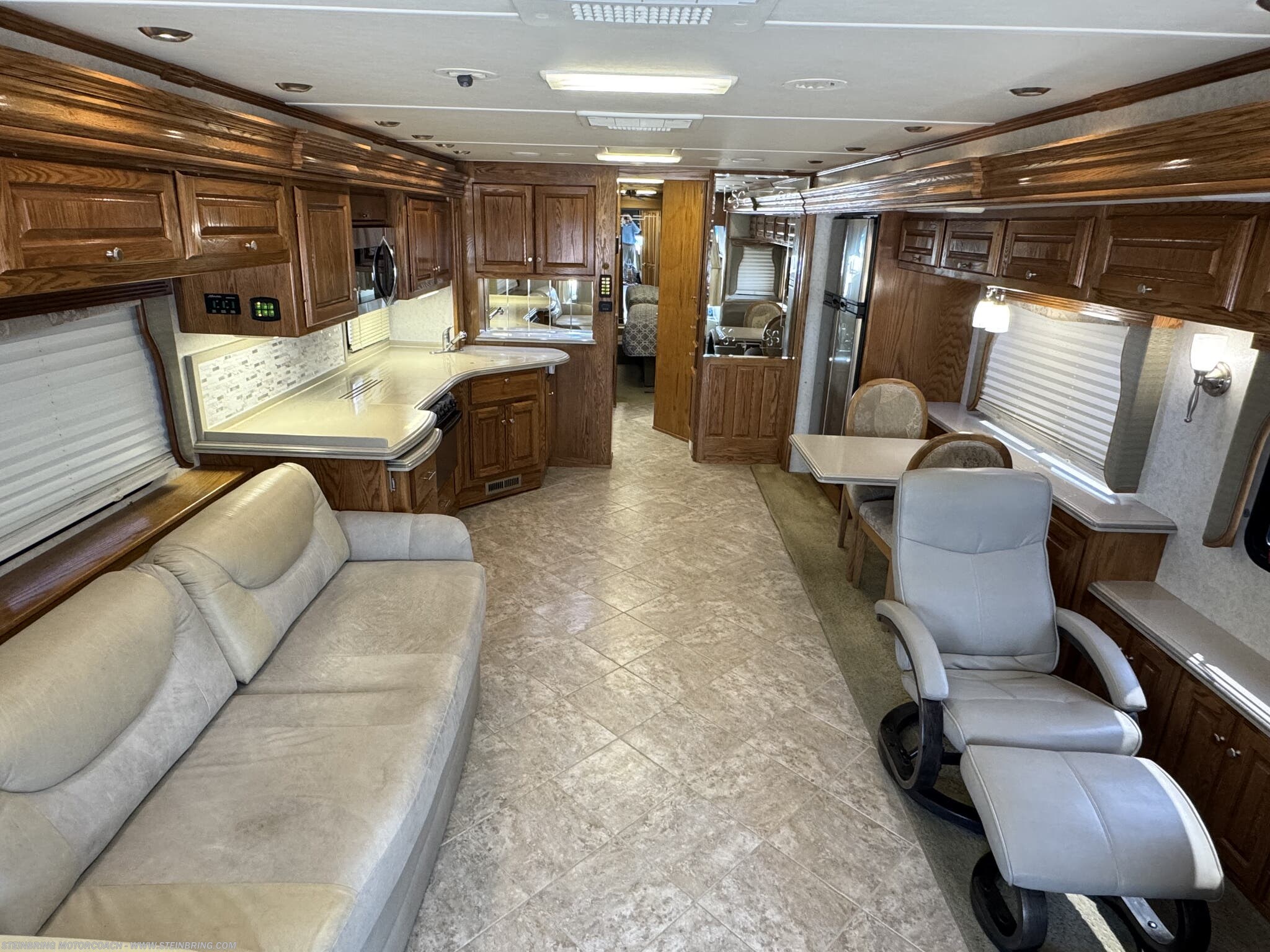 2007 Monaco RV Camelot 42PDQ RV for Sale in Garfield, MN 56332 | 25-333C | RVUSA.com Classifieds