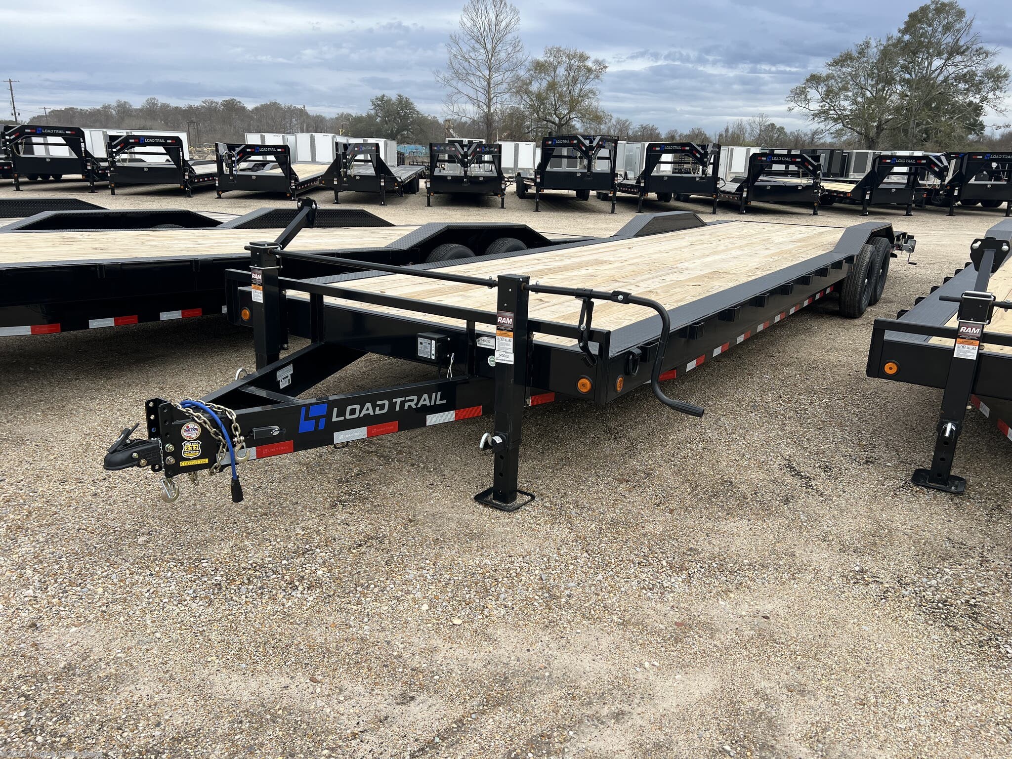 2025 Load Trail CH 102" x 32' Tandem Axle Equipment Trailer