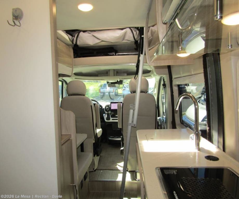 2023 Thor Motor Coach Sequence 20J-POP TOP RV for Sale in Davie, FL ...