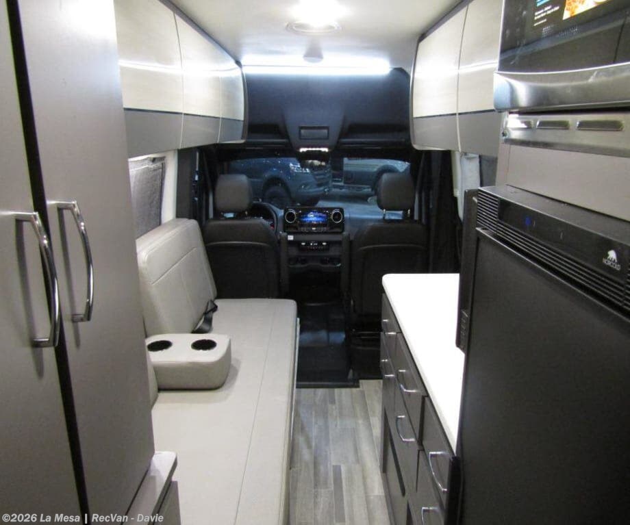 2024 Thor Motor Coach Freedom Elite 19R #GP216671 - For Sale in Davie, FL