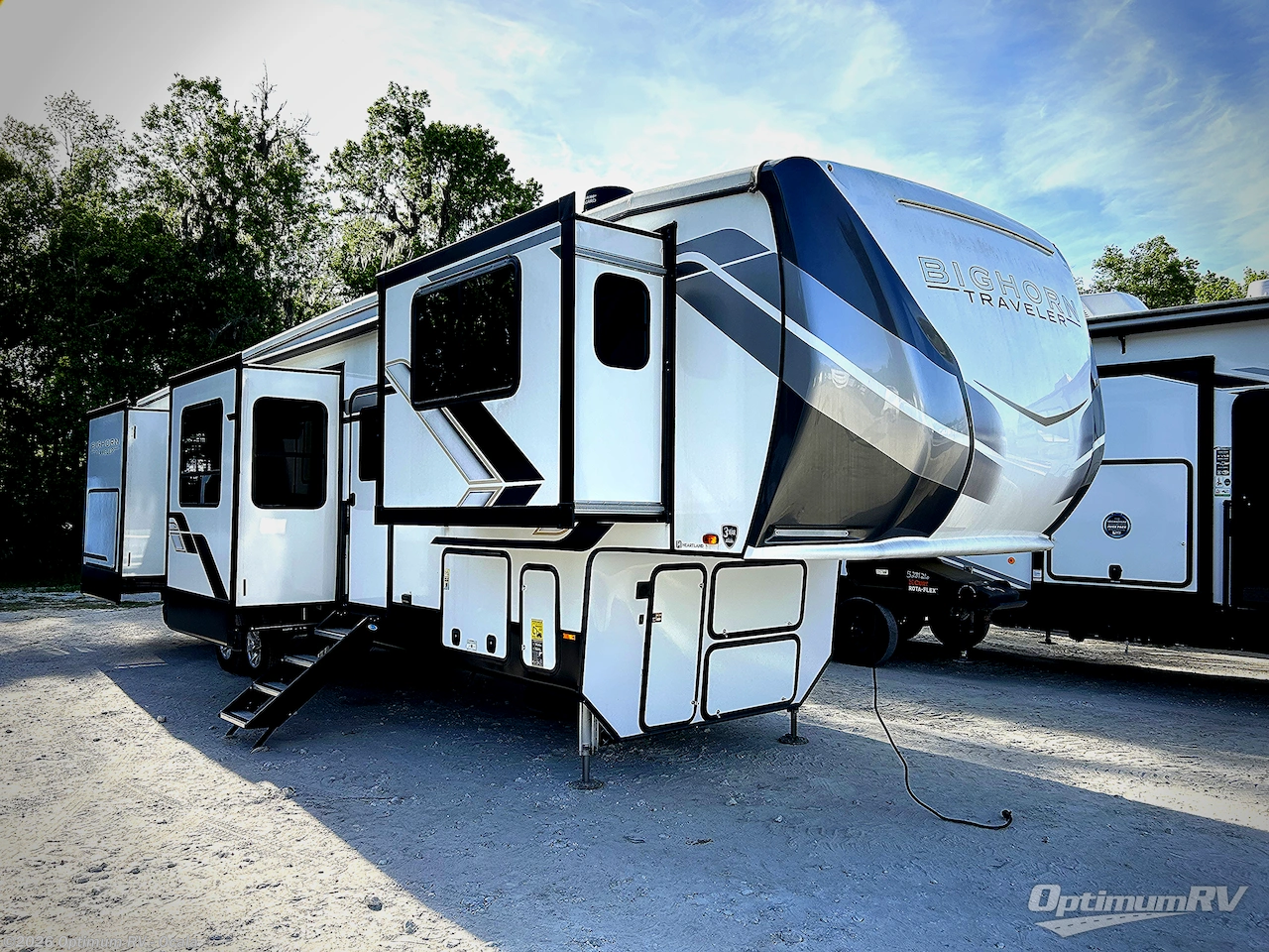 2024 Heartland Bighorn Traveler 38FL RV for Sale in Ocala, FL 34480 ...