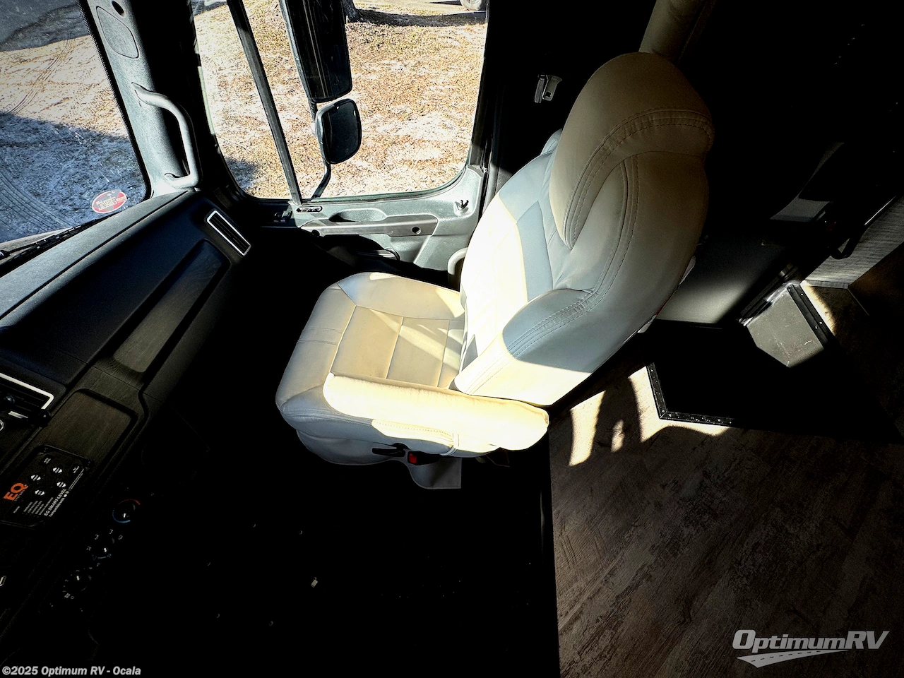 2025 Entegra Coach Accolade 37M #LCR1808 - For Sale in Ocala, FL