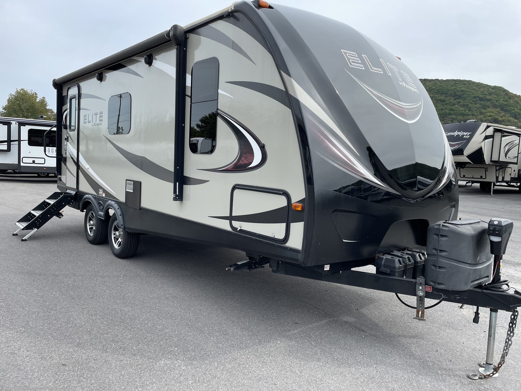 2017 Keystone Passport Ultra Lite Elite 23RB