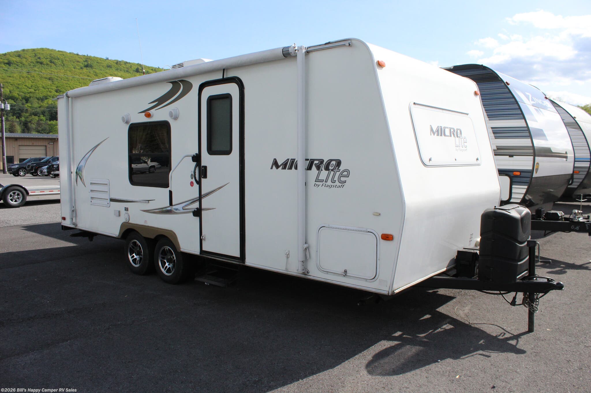 2011 Forest River Flagstaff Micro Lite 23LB