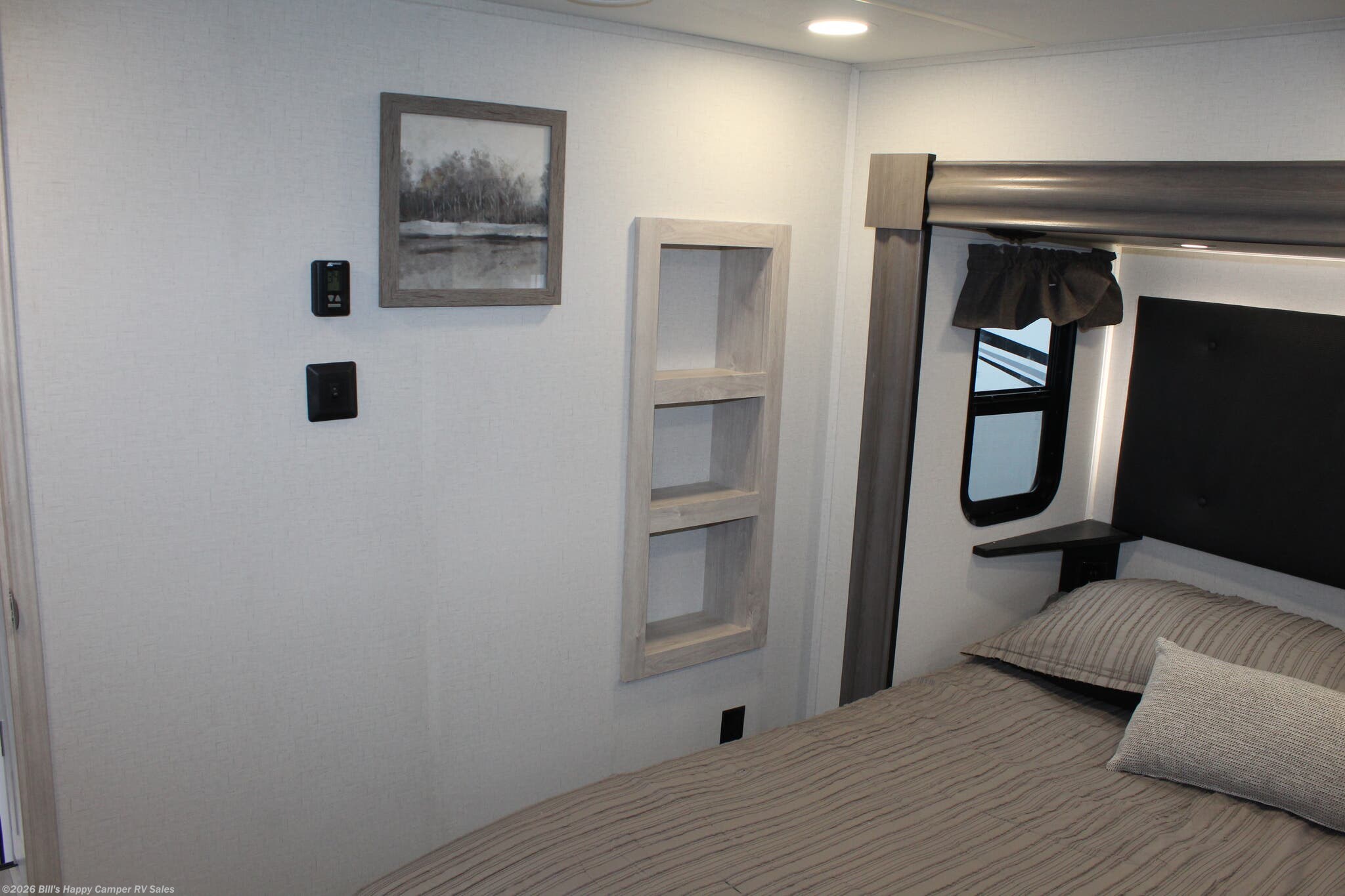 2024 Forest River Sandpiper 4002FB