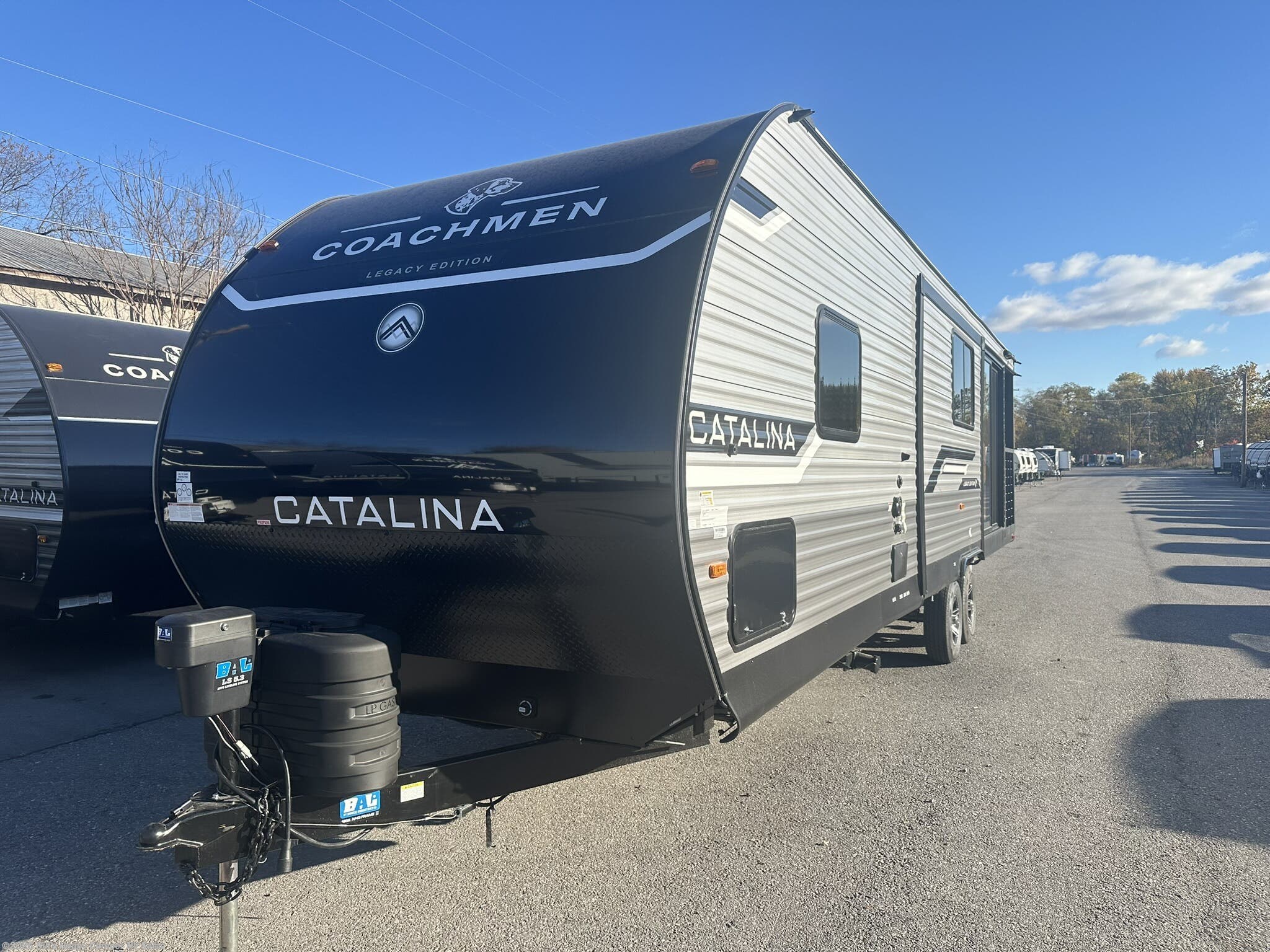 2025 Coachmen Catalina Legacy Edition 283EPIC