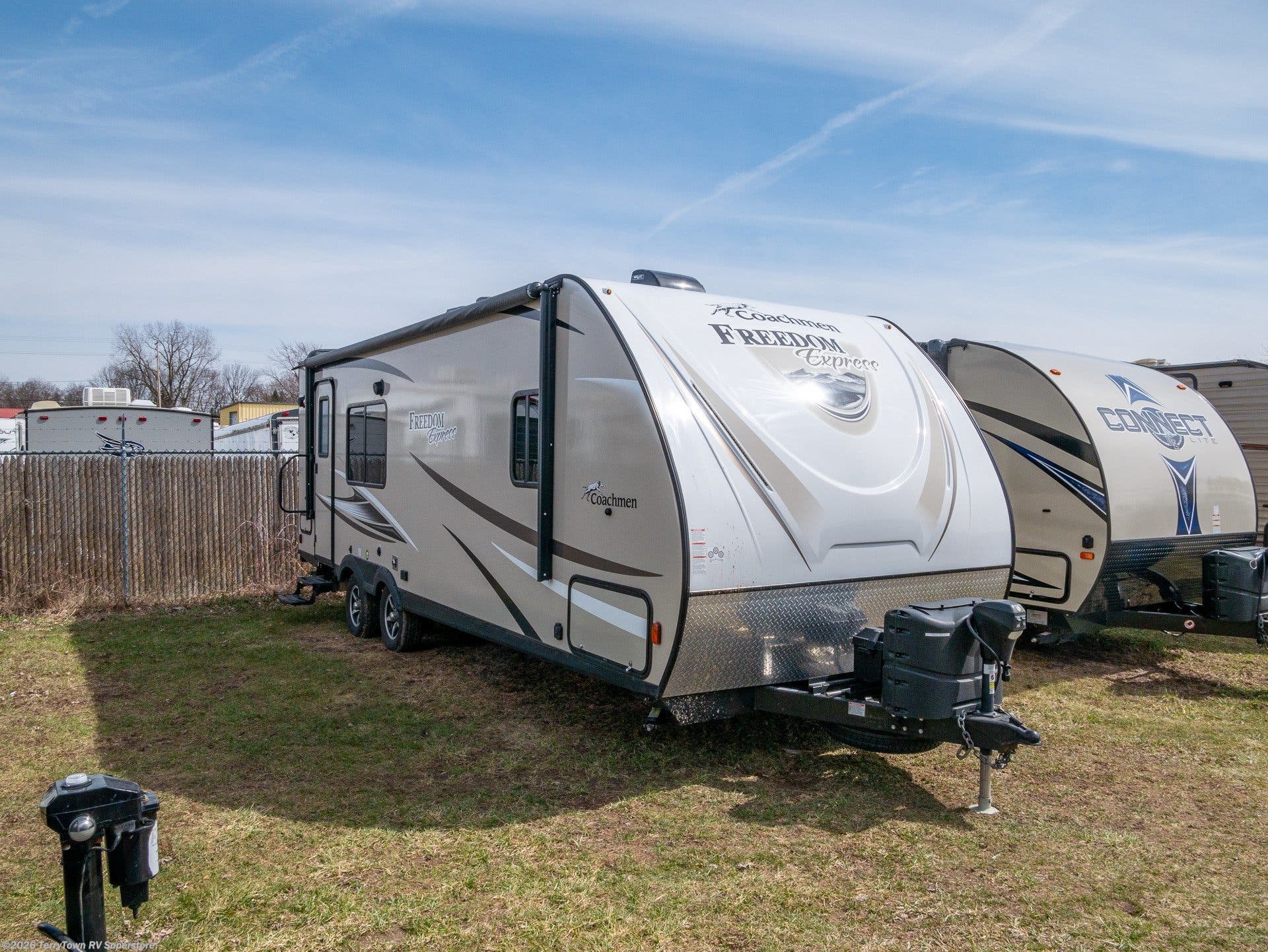 2017 Coachmen Freedom Express 246RKS RV for Sale in Grand Rapids, MI ...