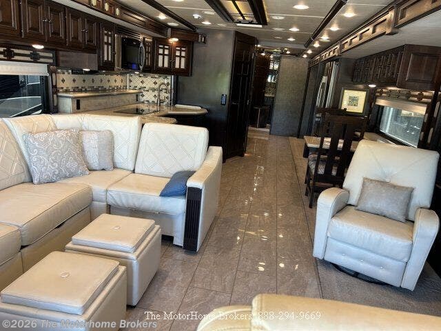 2016 Winnebago Tour 42QD (in Frederick, MD) RV for Sale in Salisbury ...
