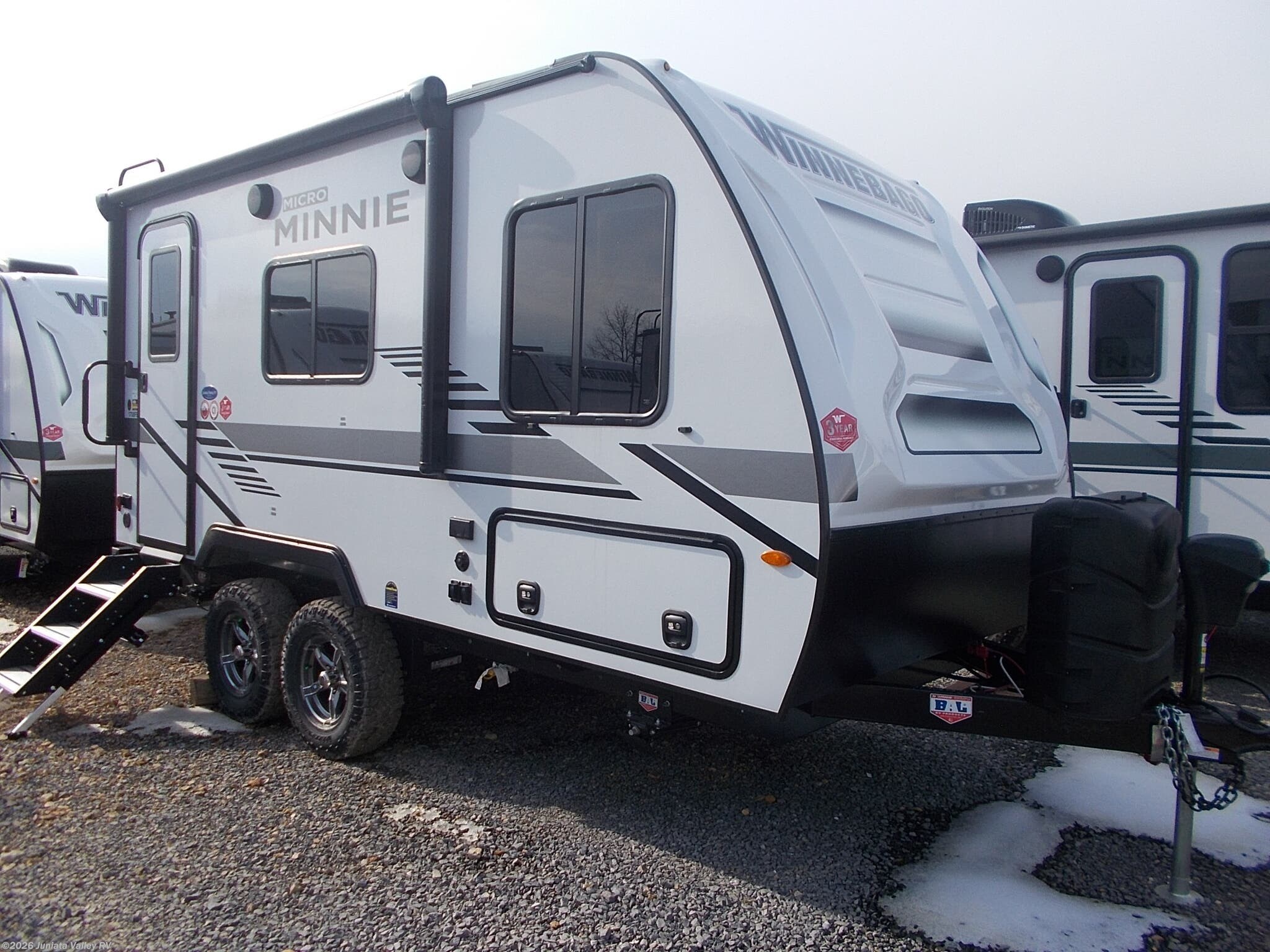2022 Winnebago Micro Minnie 1708FB