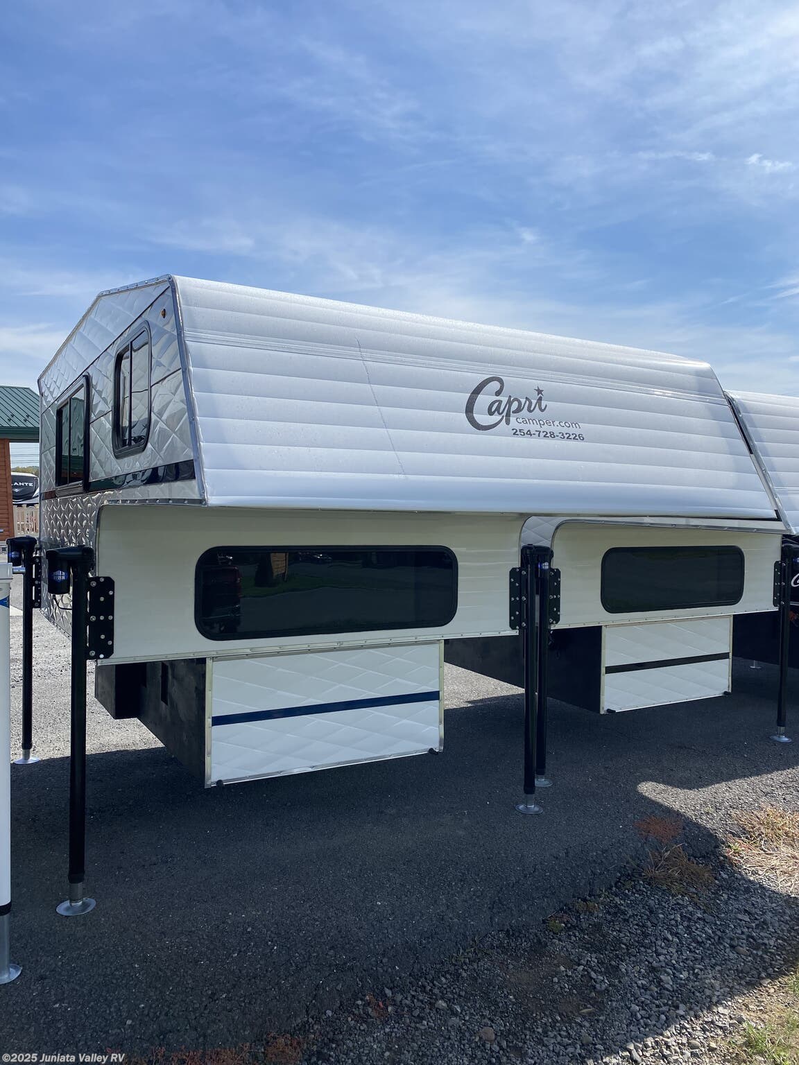 2023 Capri Retreat Short Bed 5.5
