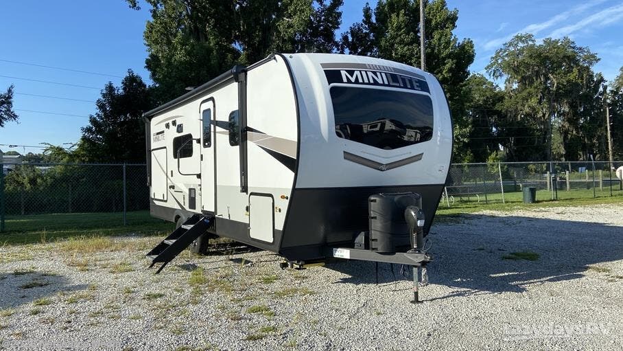 2023 Forest River Rockwood Mini Lite 2513S RV for Sale in Wildwood, FL ...