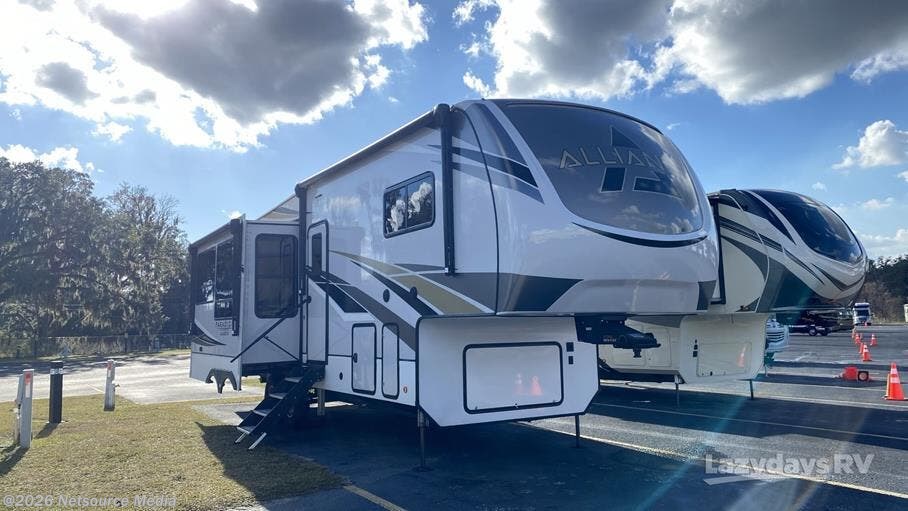 2022 Alliance RV Paradigm 295MK RV for Sale in Wildwood, FL 34785 ...