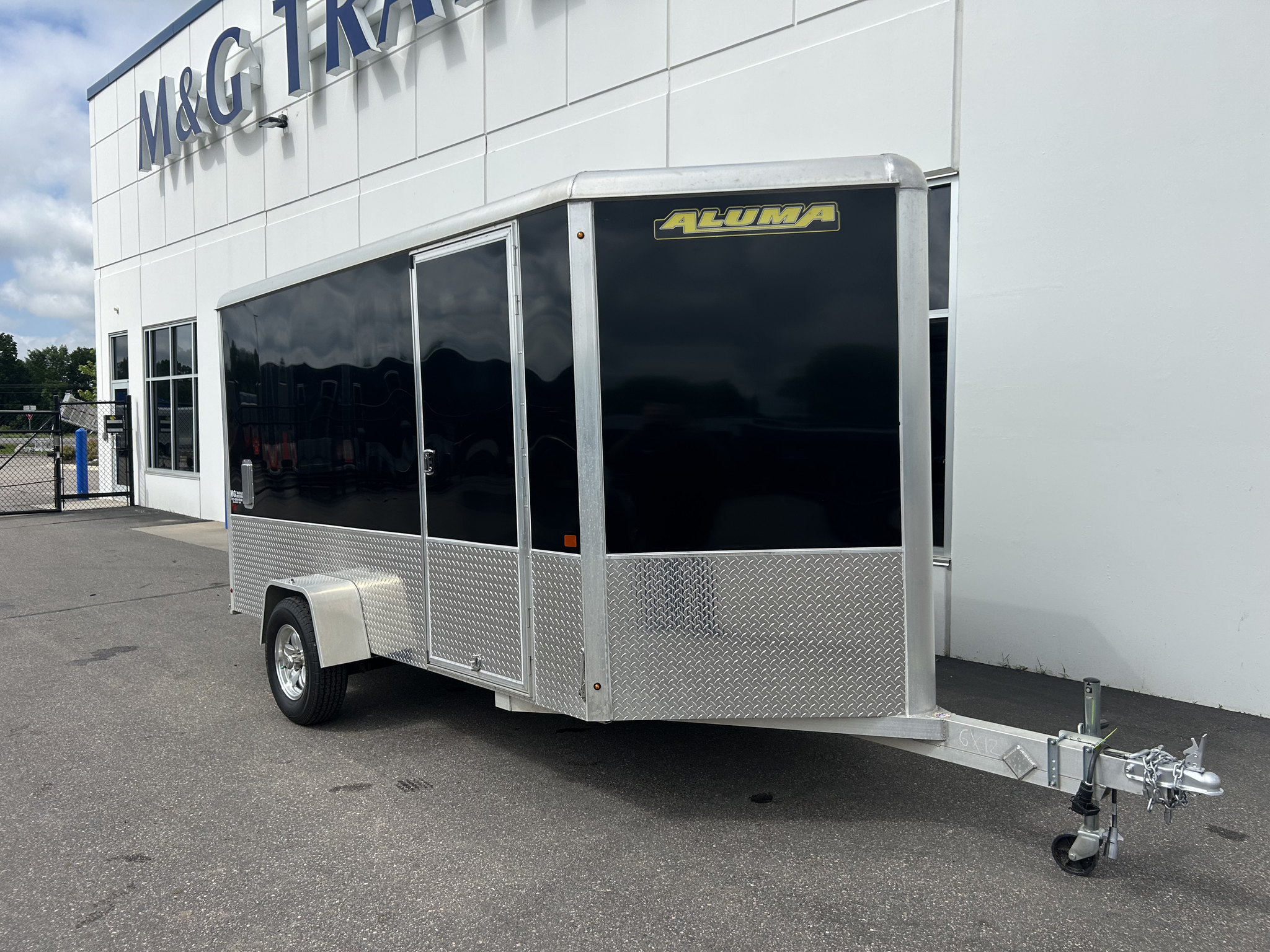 2021 ALUMA 6X12 SA ENCLOSED CARGO TRAILER - 6.6 INTERIOR - BLACK
