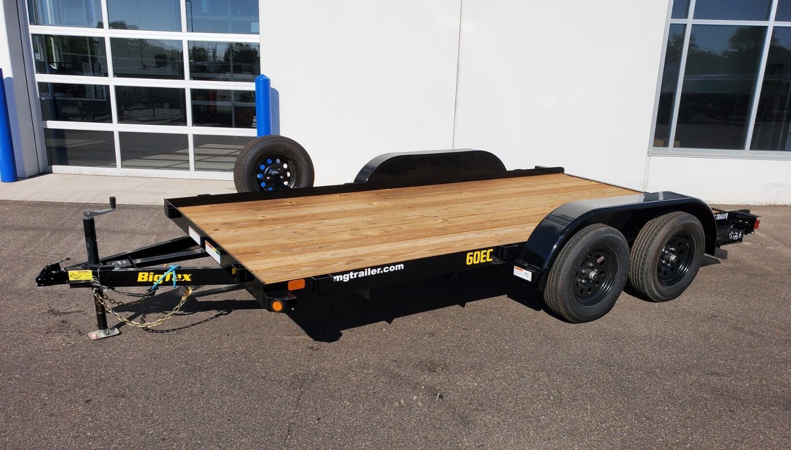 2026 BIG TEX 60 EC - 14 83X14 6K CAR HAULER - BLACK